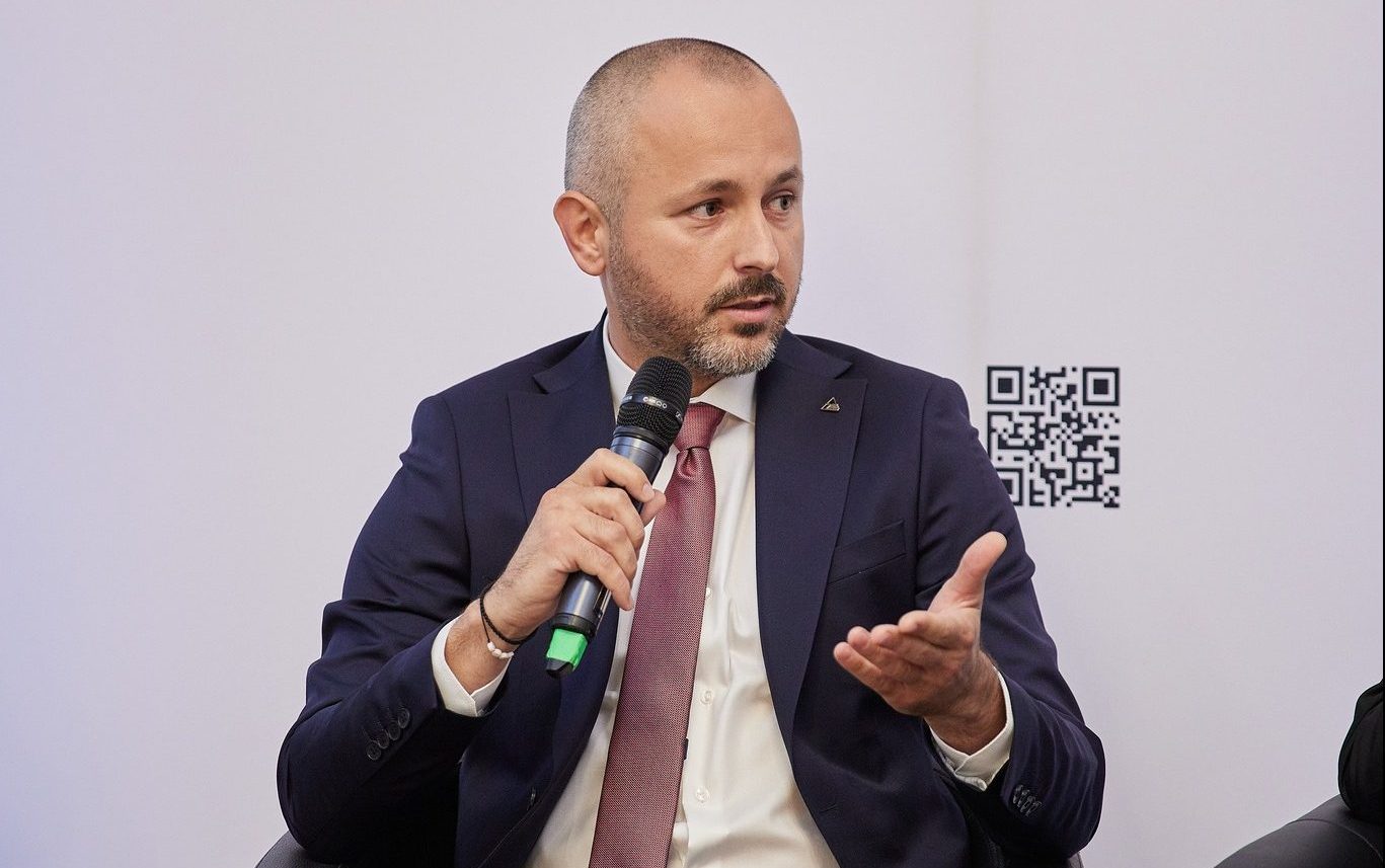 Ştefăniţă Munteanu a fost ales Preşedinte al Directoratului ...