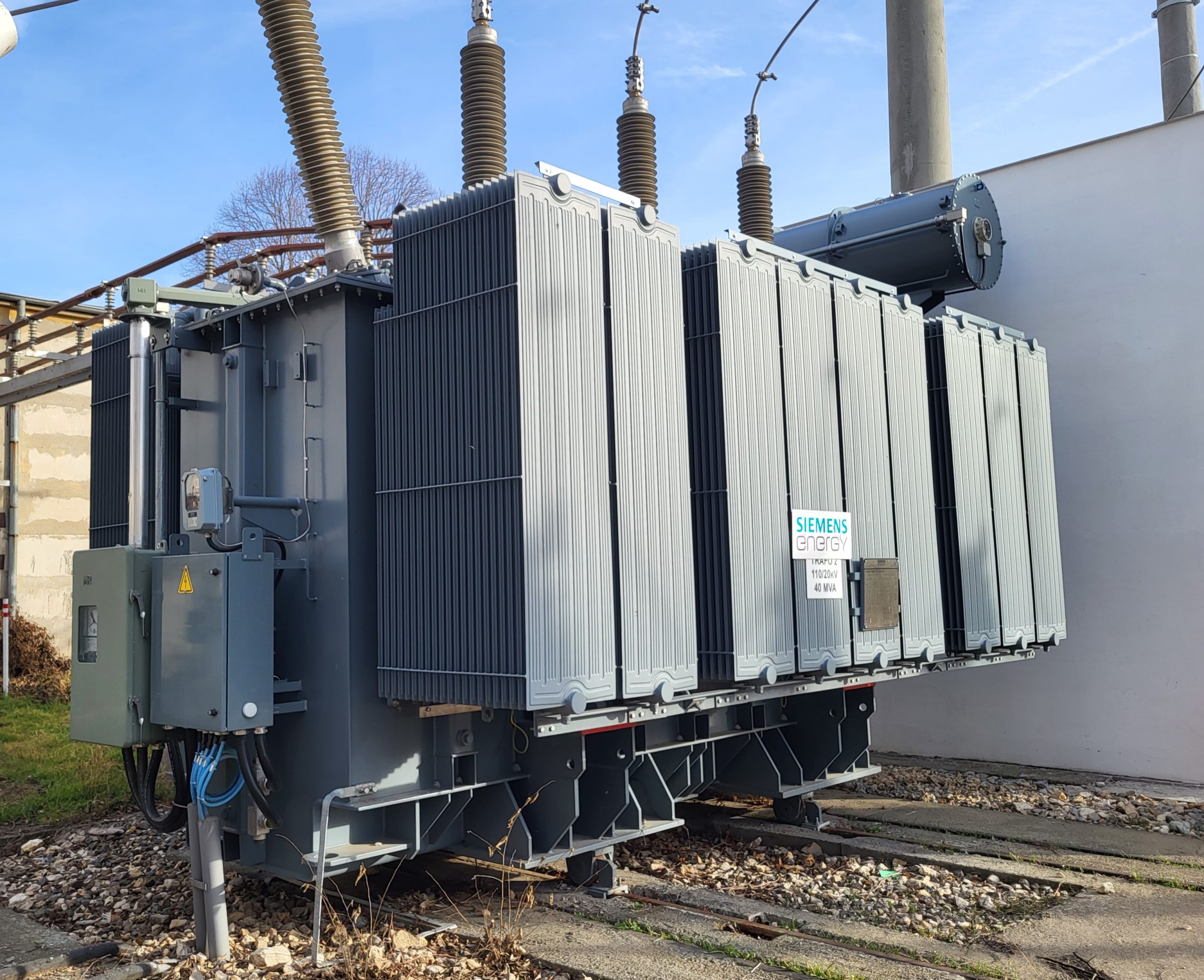 Rețele Electrice Dobrogea modernizează stația de transformare Năvodari ...