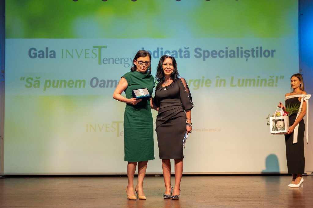 Am pus în lumină, la Gala InvesTenergy, pe Delia MATEI - Specialista de ...