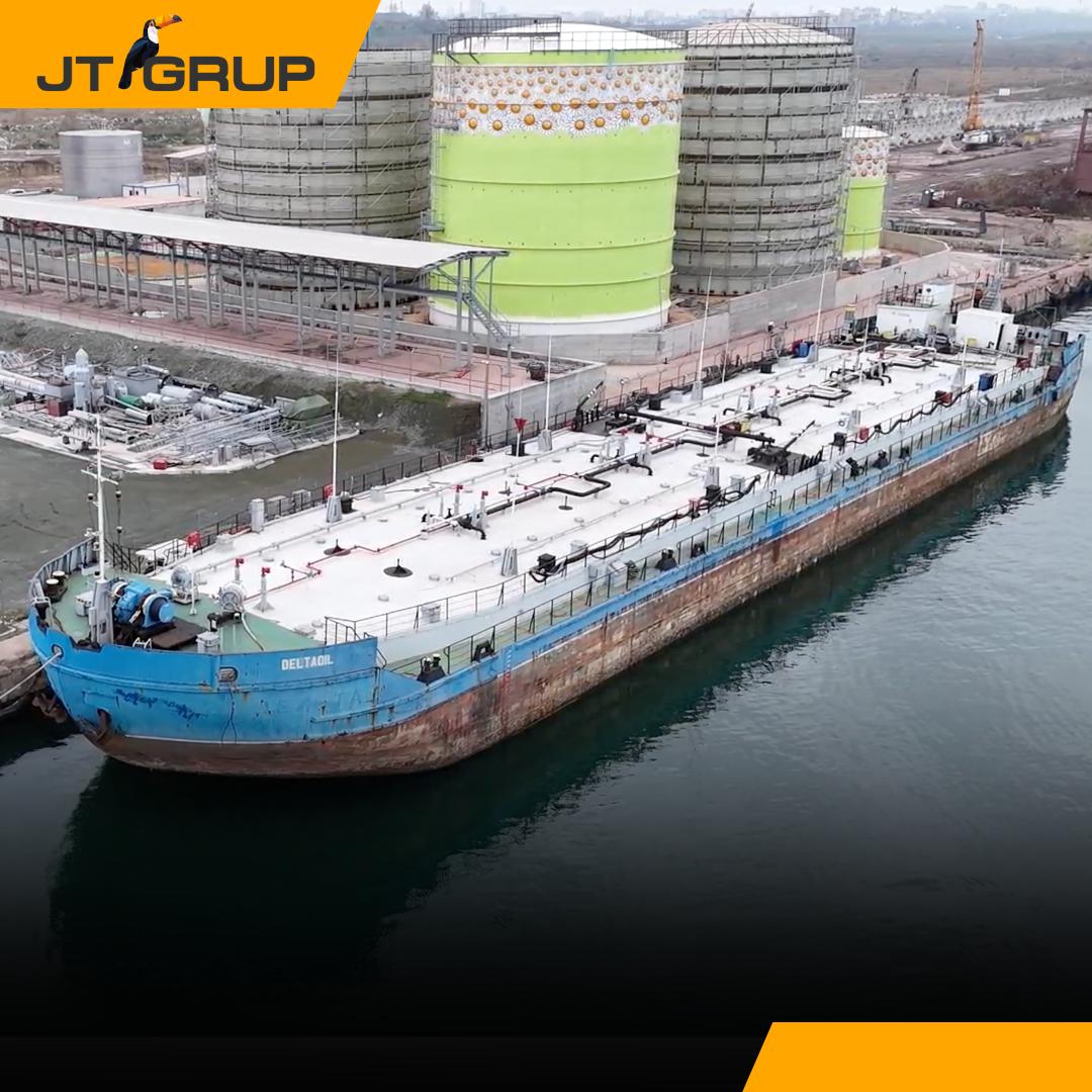 Distribuitorul de carburanți JT Grup Oil a cumpărat cea mai mare navă ...