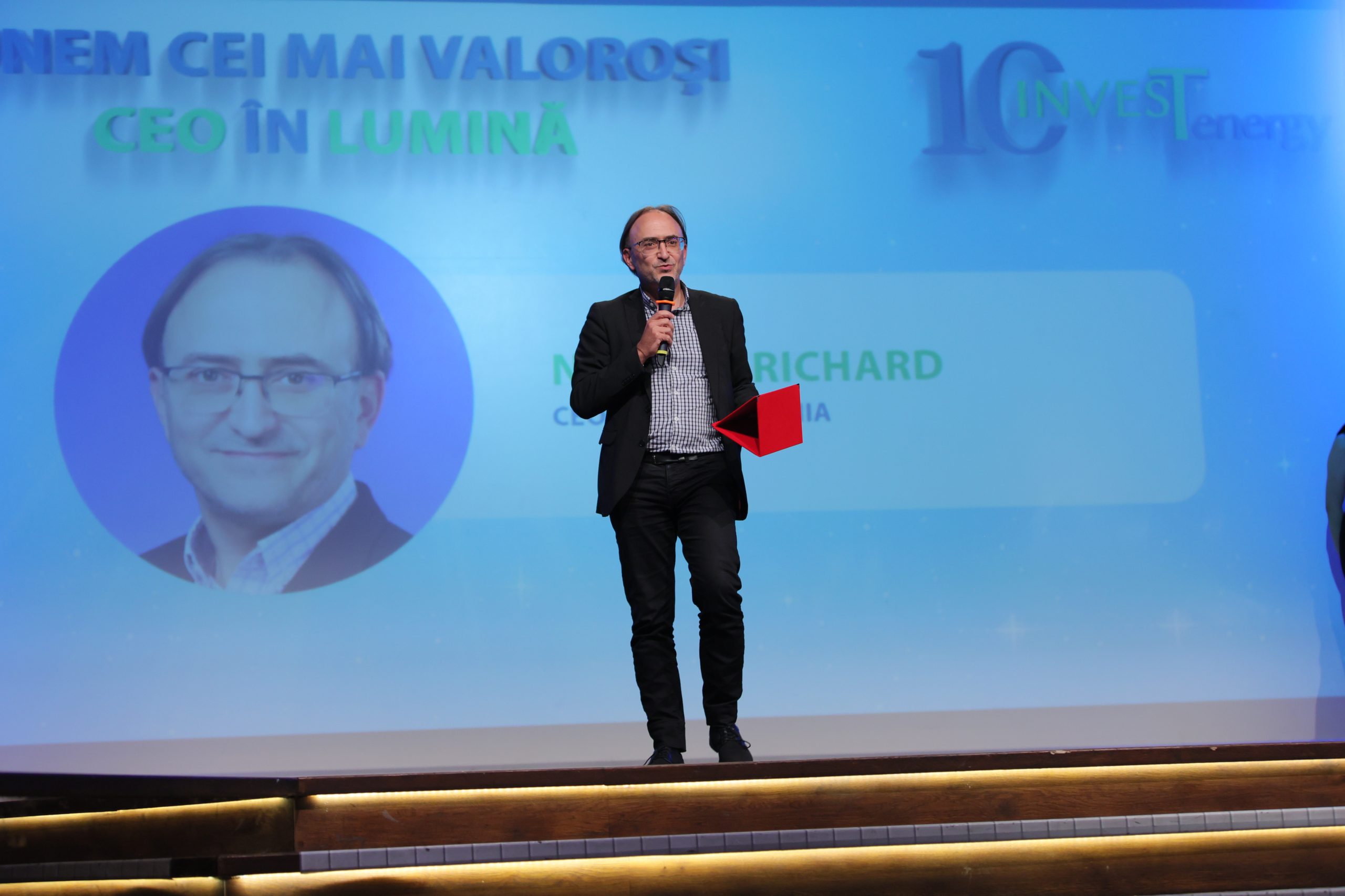 VIDEO "Punem cei mai valoroși CEO în lumină". Nicolas Richard, CEO ...